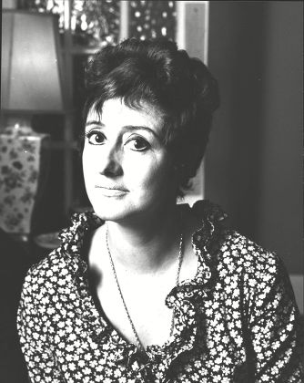 Anna Quayle Actress Box 0618 22072015 Editorial Stock Photo - Stock ...