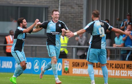 Wycombe Wanderers Player Garry Thompson Celebrates Editorial Stock ...