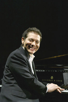 Michael Feinstein Acclaimed Us Singer Pianist Editorial Stock Photo ...