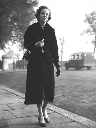 Miss Patricia Doreen Plunketternleerledrax Private Secretary ...