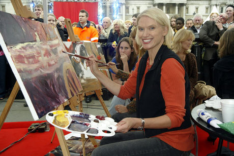 Anneka Rice Aiming Recreate Giant Version Editorial Stock Photo - Stock ...
