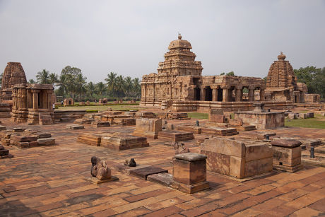 Temple Building Chalukya Dynasty Unesco World Editorial Stock Photo ...