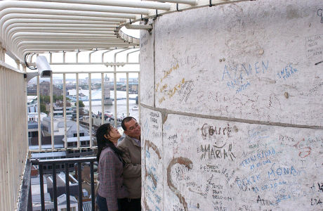 __COUNT__ LONDON, BRITAIN - 2004 Stock Pictures, Editorial Images and ...