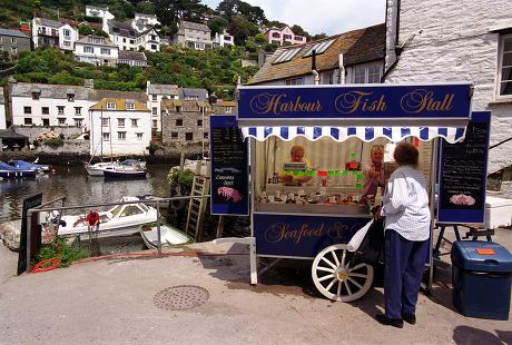 Harbourside Shellfish Stall Polperro Cornwall England Editorial Stock ...