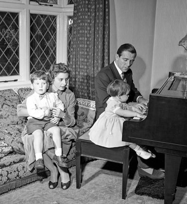 Norman Wisdom Wife Freda Children Nicholas Editorial Stock Photo ...