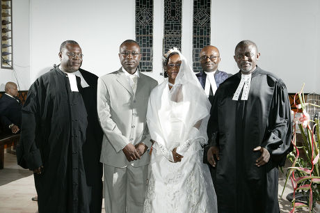 African Bride Groom Bridal Couple Standing Editorial Stock Photo ...