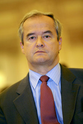 __COUNT__ MICHAEL DATCHAY CHAIRMAN OF PAGES JAUNE, ANNOUNCES THE INTIAL ...