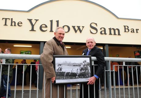 Bellewstown Yellow Sam Jockey Mick Furlong Editorial Stock Photo ...