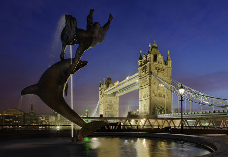 Dolphin Statue Front Tower Bridge Dusk Editorial Stock Photo - Stock ...