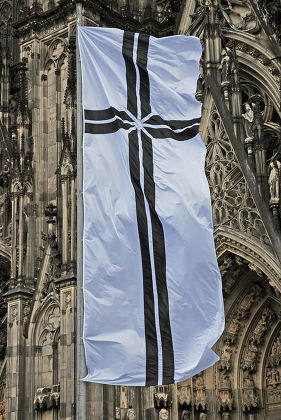52 Cross staffs Stock Pictures, Editorial Images and Stock Photos ...