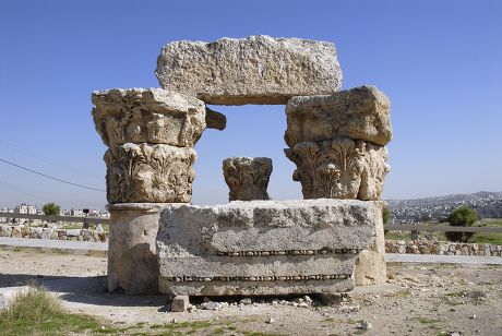 57 Hercules columns Stock Pictures, Editorial Images and Stock Photos ...