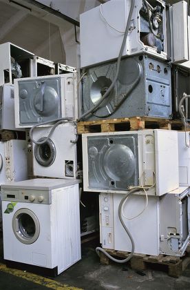 36 Electric washing machine Stock Pictures, Editorial Images and Stock ...