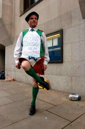 Former Priest Cornelius Neil Horan Performing Editorial Stock Photo ...