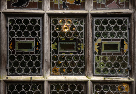62 Crown glass windows Stock Pictures, Editorial Images and Stock ...