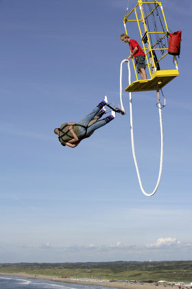 Bungee Jumping Pier Scheveningen Hague Netherlands Editorial Stock ...