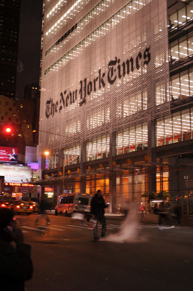 5 New york times newspaper office building Stock Pictures, Editorial ...