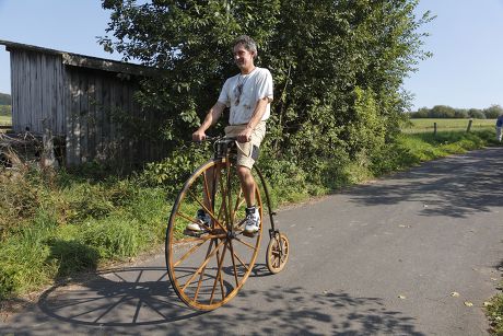 40 Ancient bikes Stock Pictures, Editorial Images and Stock Photos ...