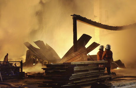 Major Fire Sawmill Near Waldenbuch Badenwuerttemberg Editorial Stock ...