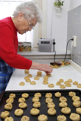 Model Released Old Woman Baking Cookies Editorial Stock Photo - Stock ...