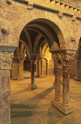 17 Arc pillar Stock Pictures, Editorial Images and Stock Photos ...