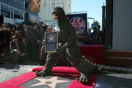 __COUNT__ GODZILLA RECEIVES A STAR ON THE HOLLYWOOD WALK OF FAME, LOS ...