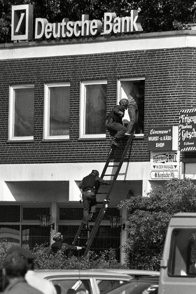 Deu Germany Gladbeck Bank Robbery Kidnapping Editorial Stock Photo ...