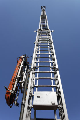 43 Long ladders Stock Pictures, Editorial Images and Stock Photos ...