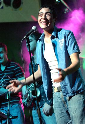 EX HEARSAY BAND MEMBER NOEL SULLIVAN PERFORMING AT THE POINT, CARDIFF ...