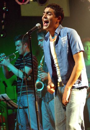 EX HEARSAY BAND MEMBER NOEL SULLIVAN PERFORMING AT THE POINT, CARDIFF ...