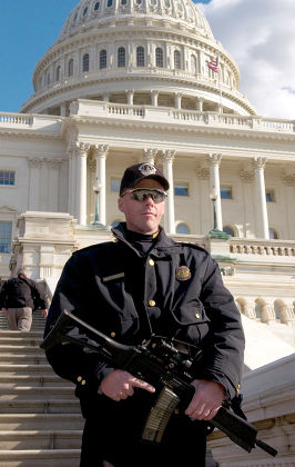 Capitol Policeman Stands Guard His Automatic Editorial Stock Photo ...