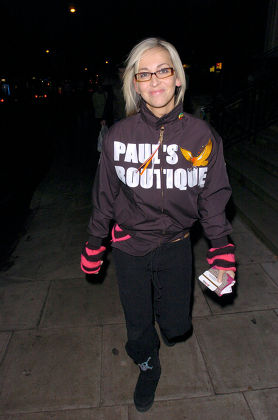 Natalie Appleton Visiting Hairdressers After Returning Editorial Stock ...
