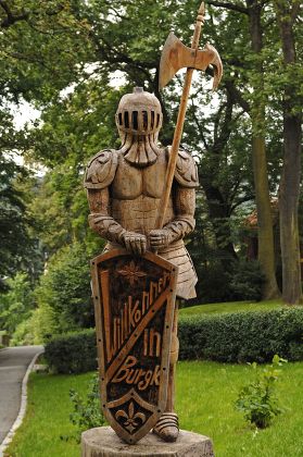 Large Carved Wooden Knight Figure Welcome Editorial Stock Photo - Stock ...
