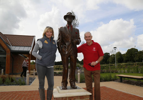 Jack Berry Statue Coronation Street Star Editorial Stock Photo - Stock ...
