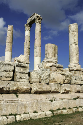 57 Hercules columns Stock Pictures, Editorial Images and Stock Photos ...