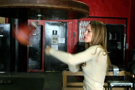 Oscar Nominated Actress Hilary Swank Returns Editorial Stock Photo ...