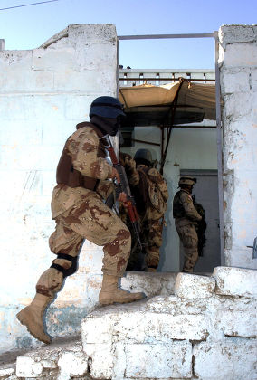 Iraqi National Guard Ing Enter House Editorial Stock Photo - Stock ...