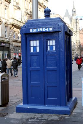 Blue Old Fashioned Police Box Glasgow Editorial Stock Photo - Stock ...