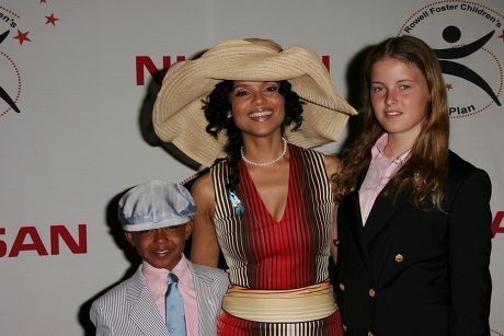 Victoria Rowell Son S Daughter