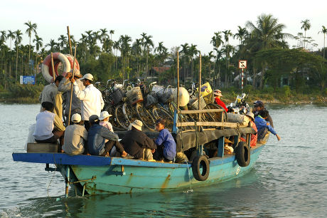 Overcrowded Ferry Boat Crossing Thu Bon Editorial Stock Photo - Stock ...
