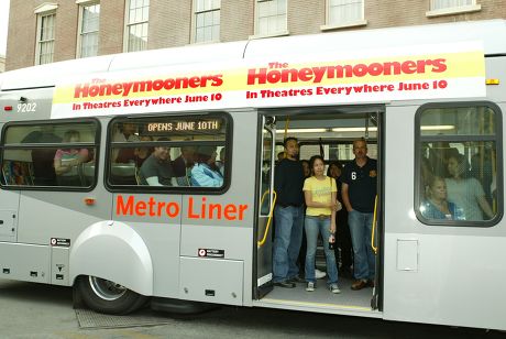 Mta Articulated Bus Editorial Stock Photo - Stock Image | Shutterstock