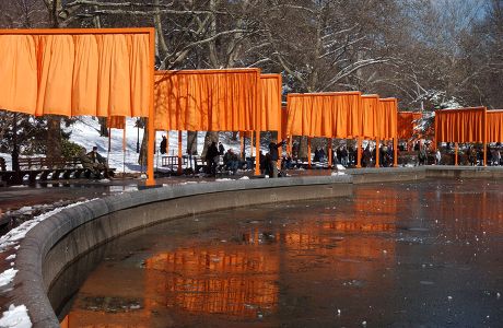 __COUNT__ JEANNE CLAUDE AND CHRISTO 'THE GATES' ART PROJECT, CENTRAL ...