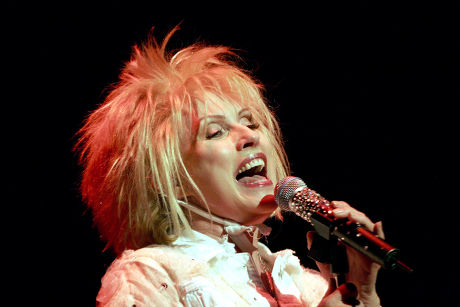 DEBBIE HARRY WITH BLONDIE IN CONCERT, BANGKOK, THAILAND - 2 MAR 2005 ...