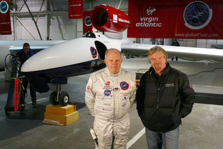 Globalflyer Chief Engineer Jon Karkow Richard Editorial Stock Photo ...