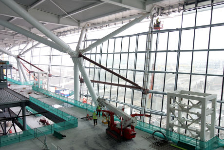 Heathrow Airport Terminal 5 Construction On Editorial Stock Photo ...