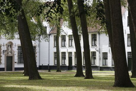 38 Cloister community Stock Pictures, Editorial Images and Stock Photos ...