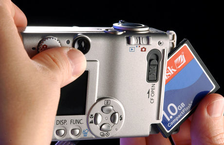 Canon Digital Ixus 400 Editorial Stock Photo - Stock Image | Shutterstock
