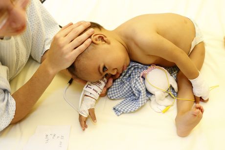 250 Child heart surgery Stock Pictures, Editorial Images and Stock ...