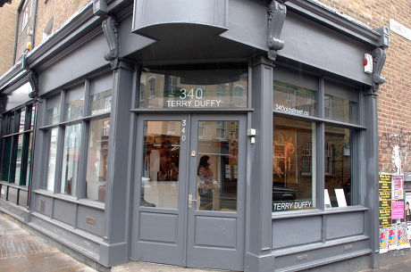 __COUNT__ NEW PAINTINGS BY TERRY DUFFY, 340 OLD STREET GALLERY, LONDON ...