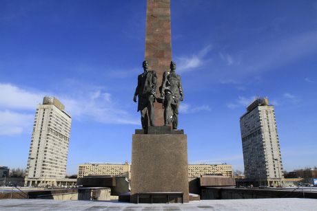 99 Heroic statue Stock Pictures, Editorial Images and Stock Photos ...