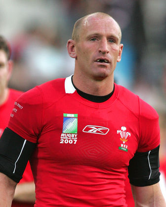 Gareth Thomas Carrying His 100th Cap Editorial Stock Photo - Stock ...